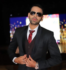 Luxe Star- India's Trending celebrity endorsement company, Get UP to 50 ...